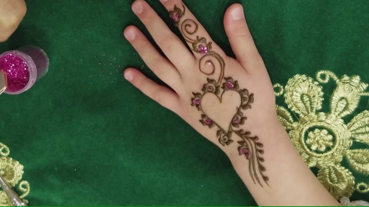 10 من أجمل تصاميم نقش حناء للاطفال شيك هانم